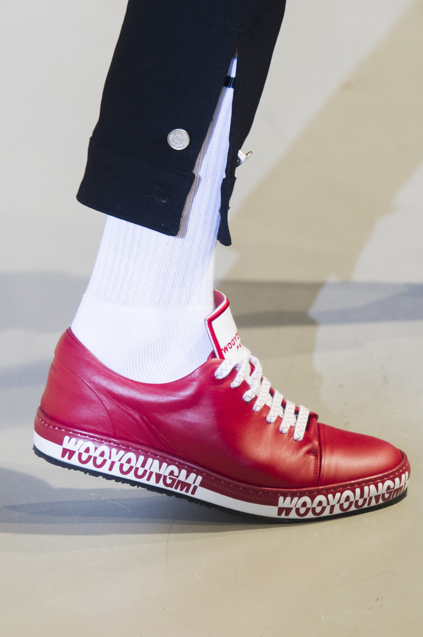 Wooyoungmi Spring 2018 Men's Fashion Show Details - The Impression