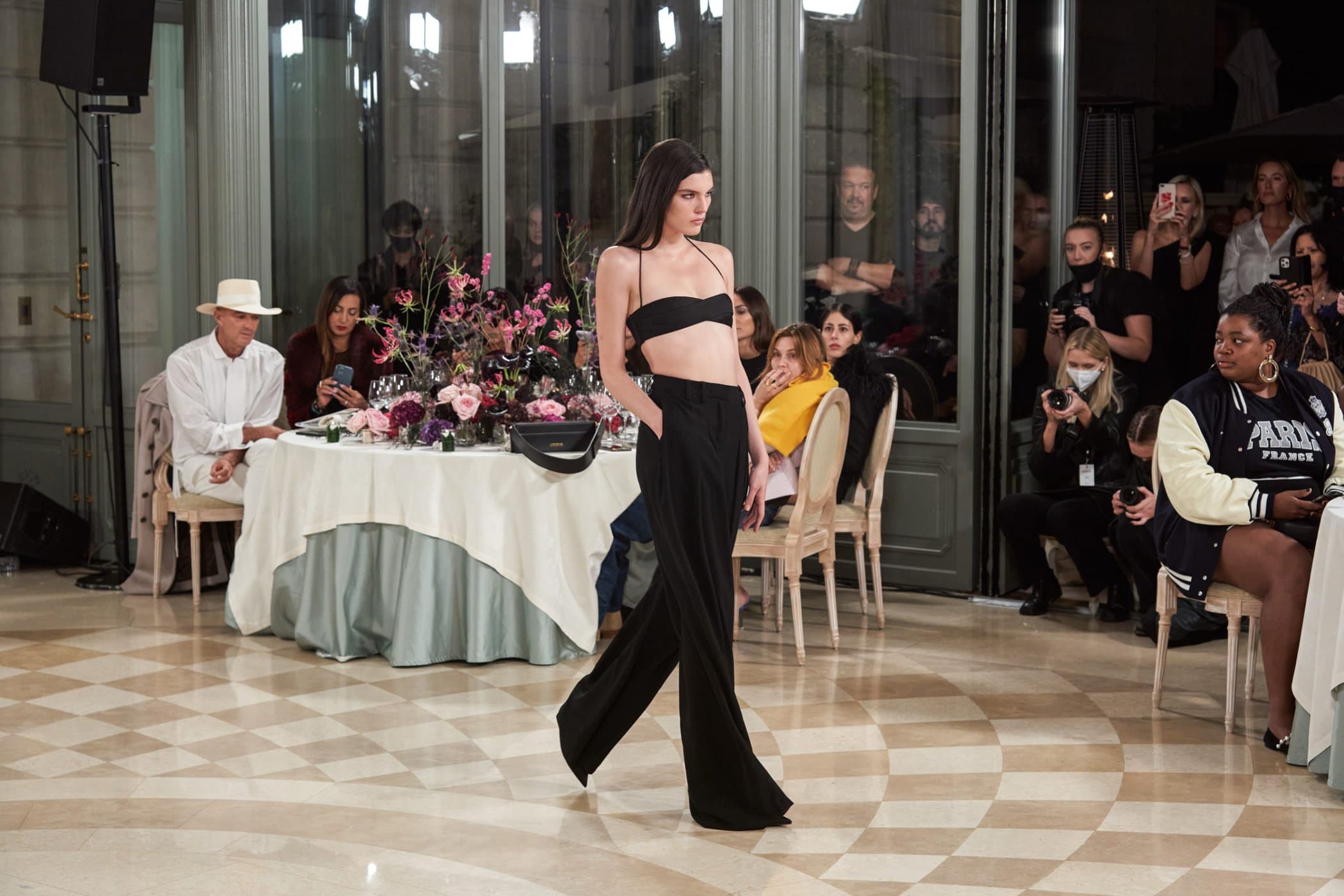 Monot Spring 2022 Atmosphere Fashion Show | The Impression