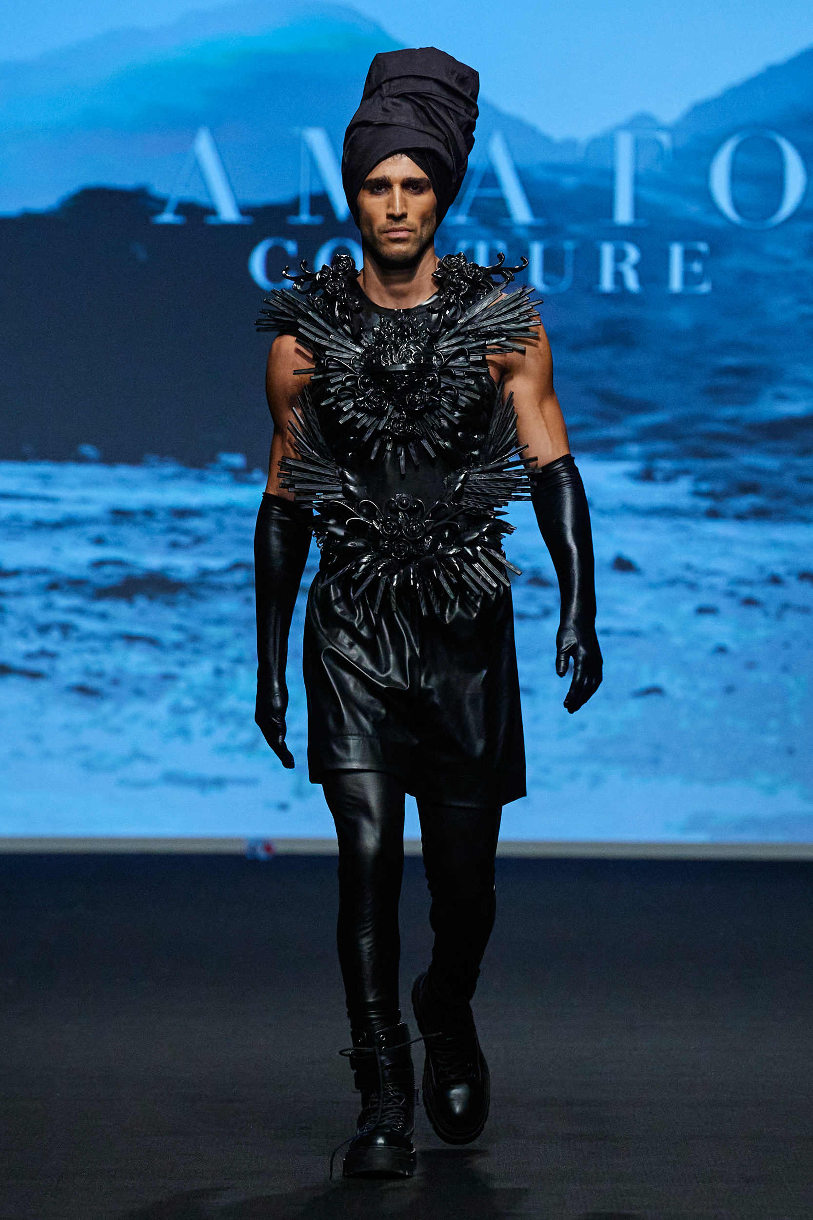 Amato Fall 2022 Couture Fashion Show | The Impression