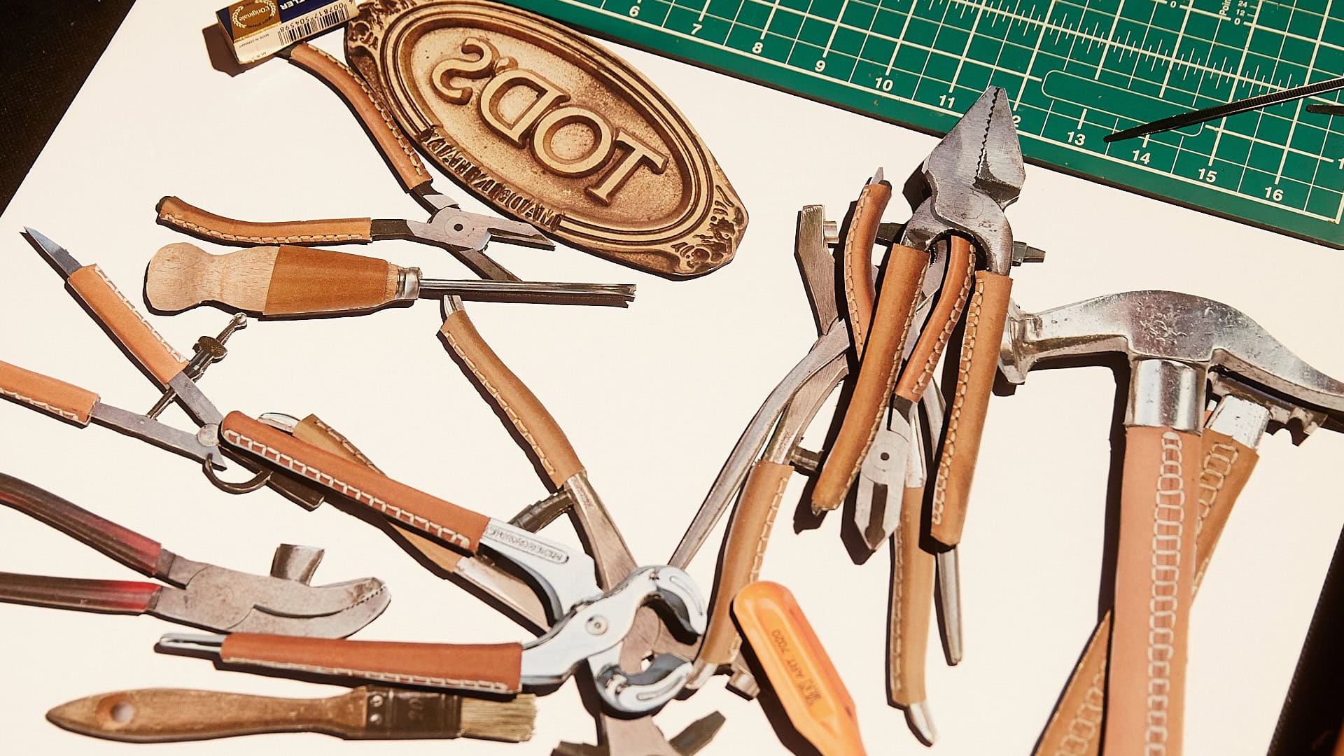 Tod’s The Art of Craftmanship A Project by Tim Walker Photo Exhibition ...