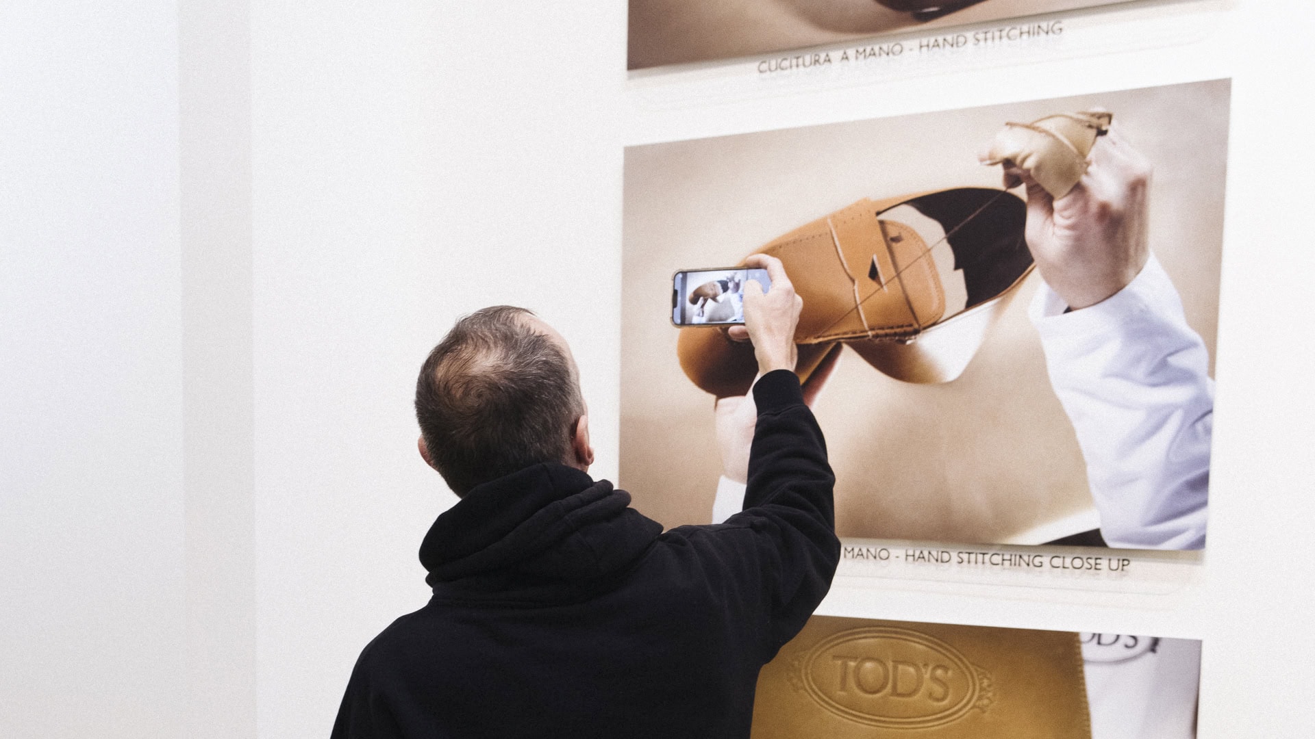 Tod’s The Art of Craftmanship A Project by Tim Walker Photo Exhibition ...