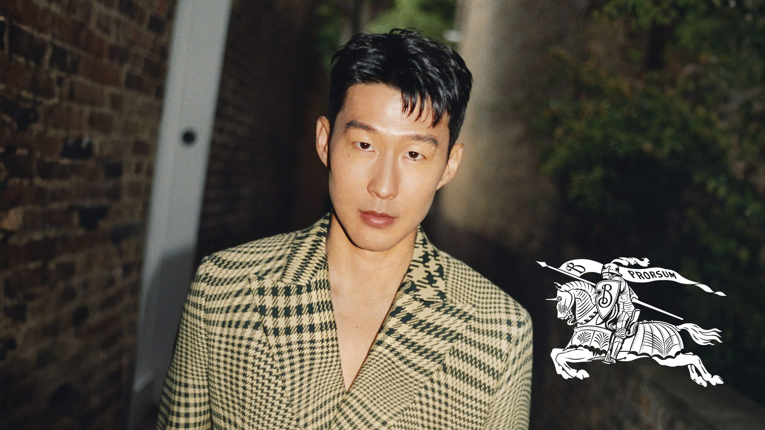 Burberry Spring 2024 Digital Ad Campaign | The Impression