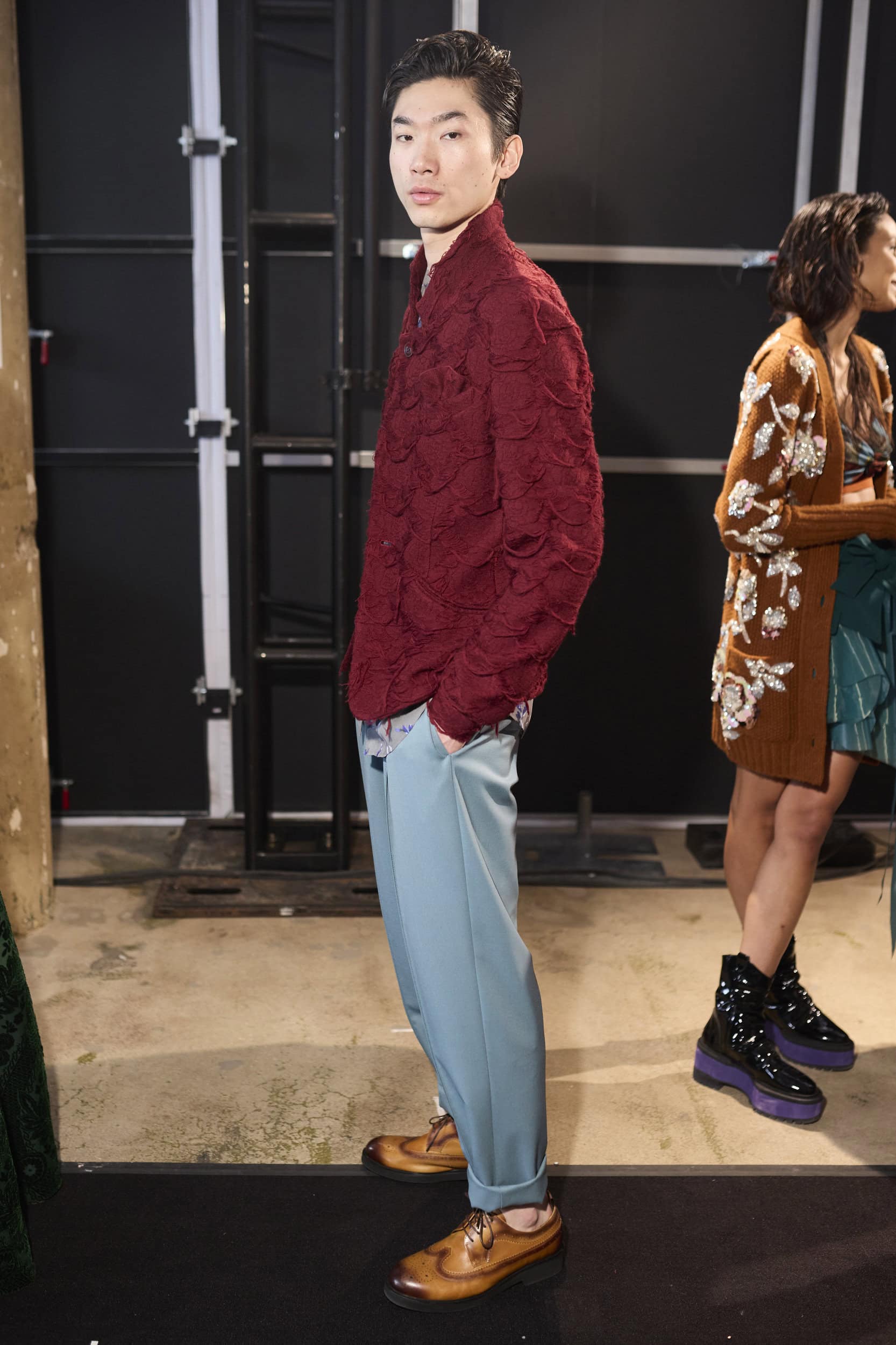 Juzui Fall 2024 Fashion Show Backstage | The Impression