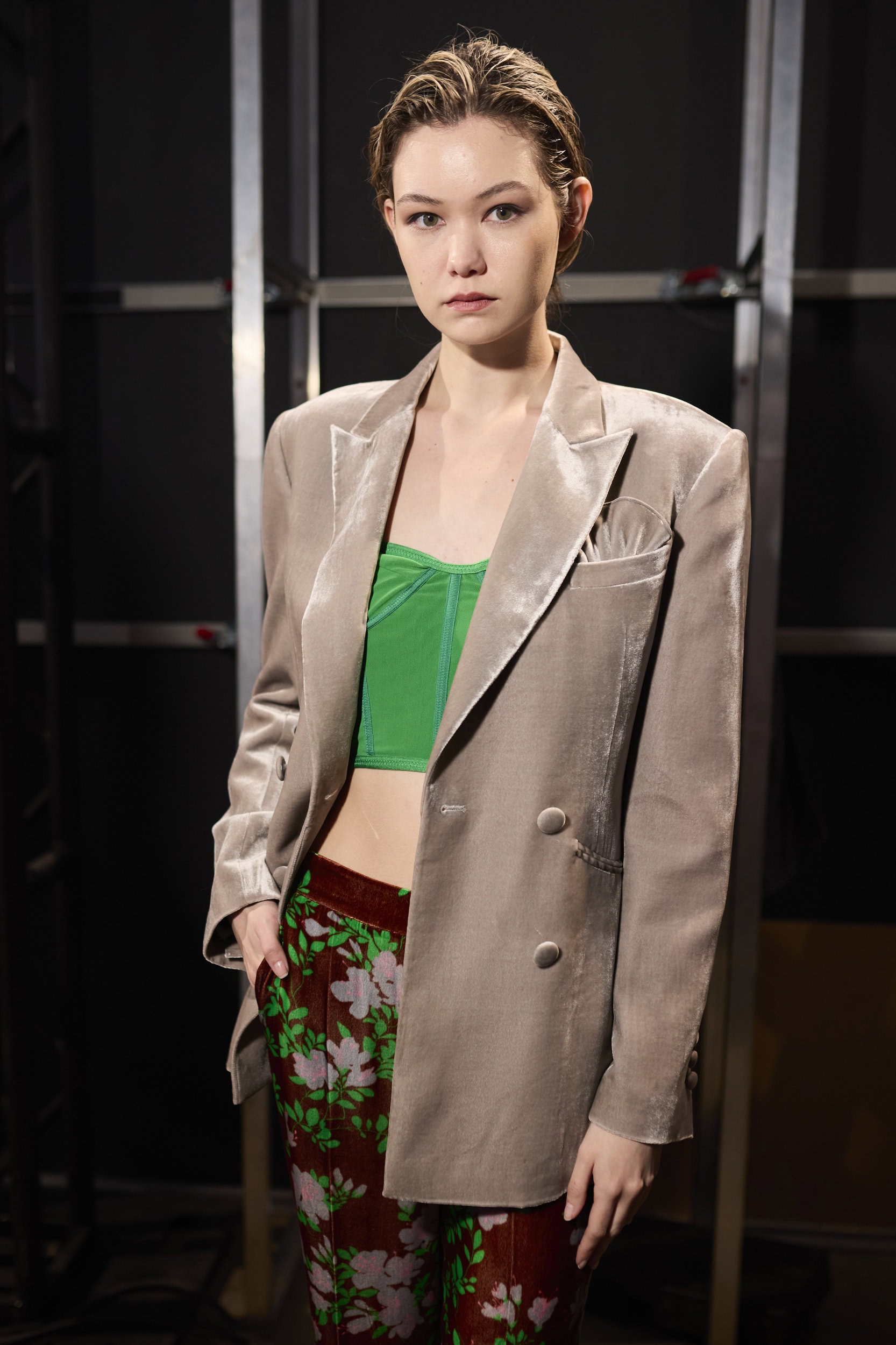 Juzui Fall 2024 Fashion Show Backstage | The Impression