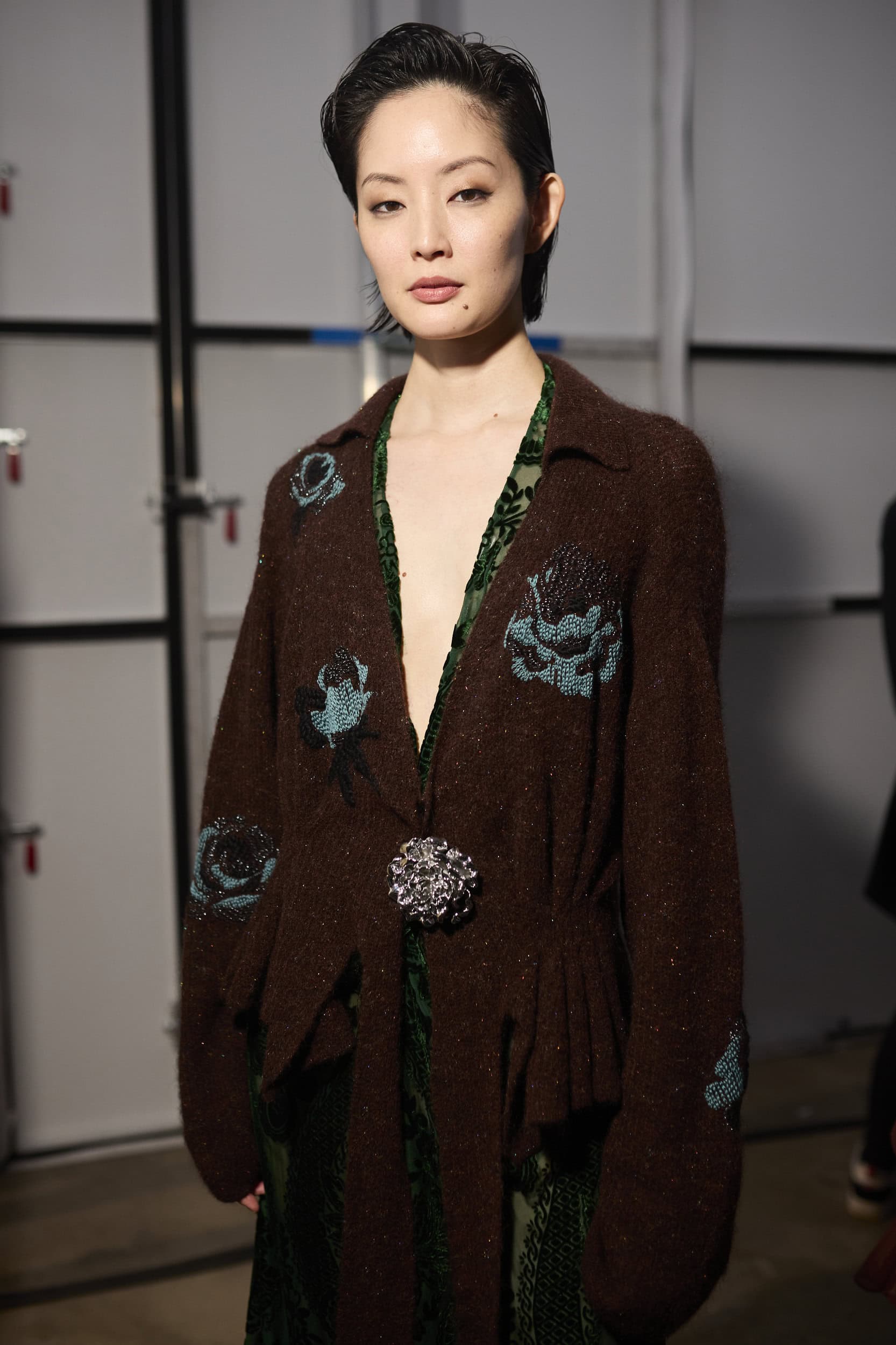 Juzui Fall 2024 Fashion Show Backstage | The Impression