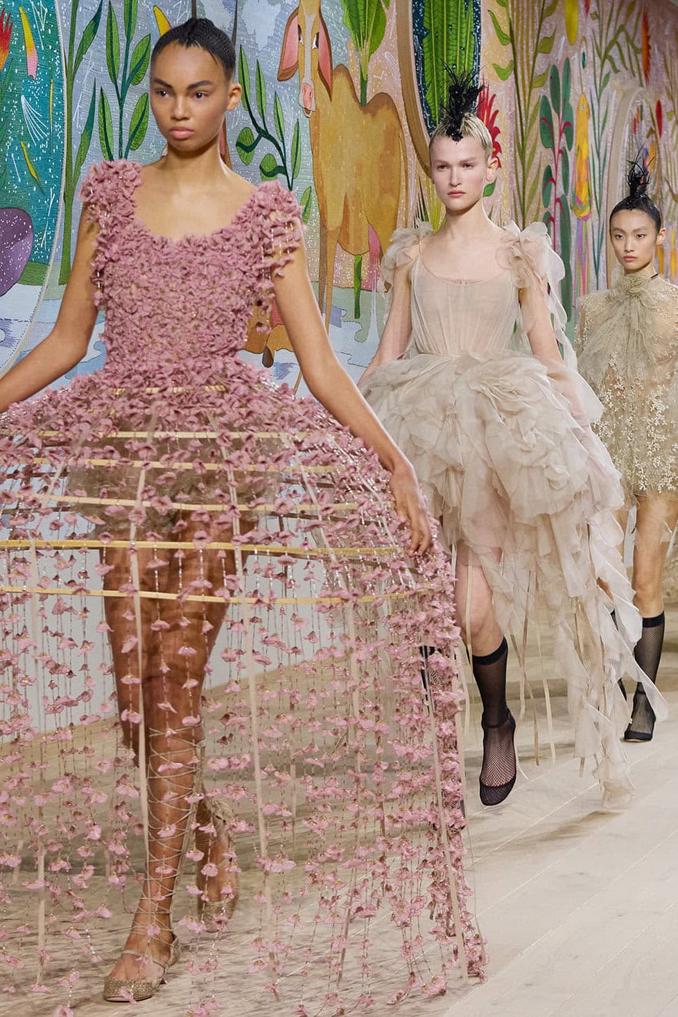 Christian Dior Spring 2025 Couture Fashion Show Review The Impression