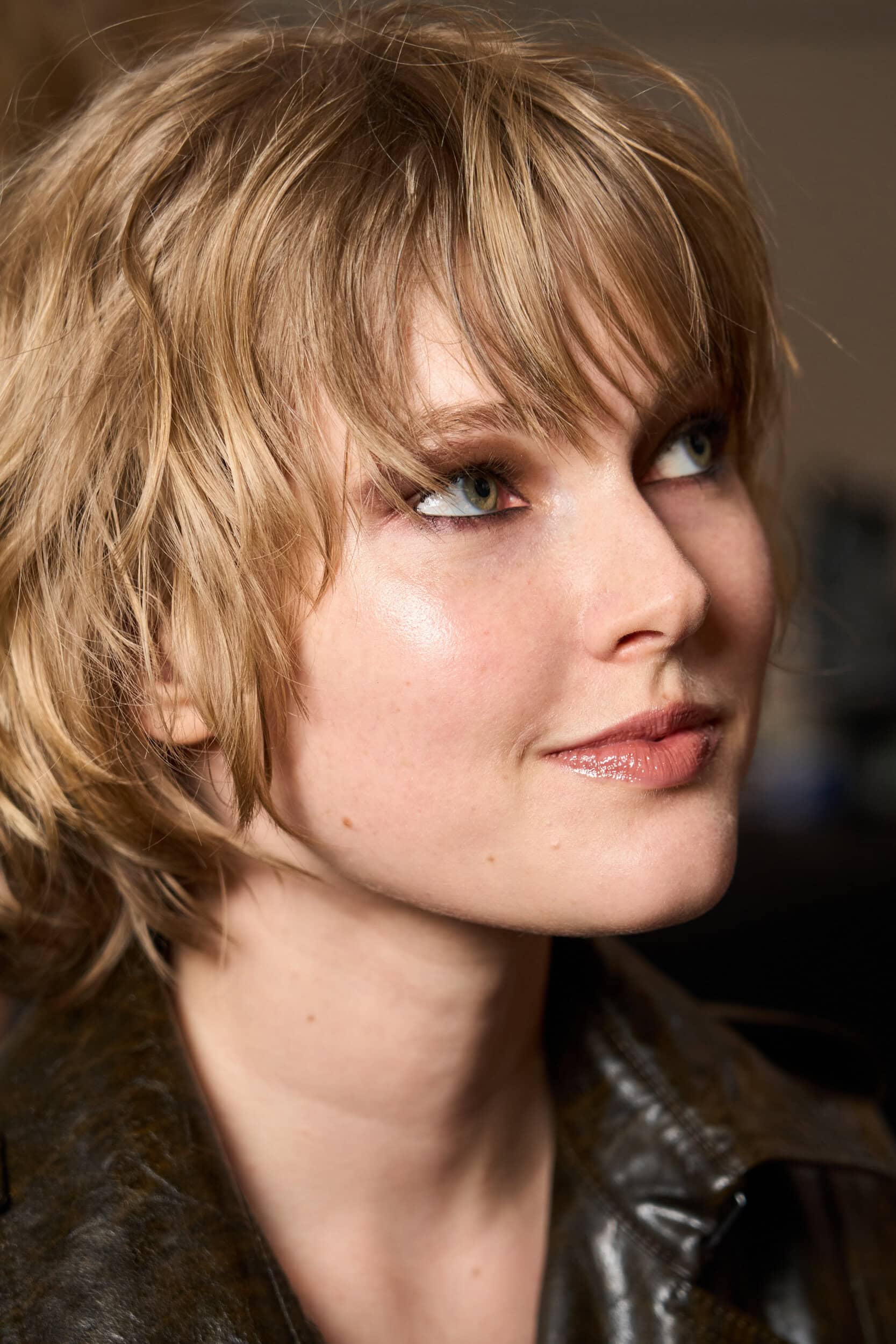 Juzui Fall 2025 Fashion Show Backstage | The Impression