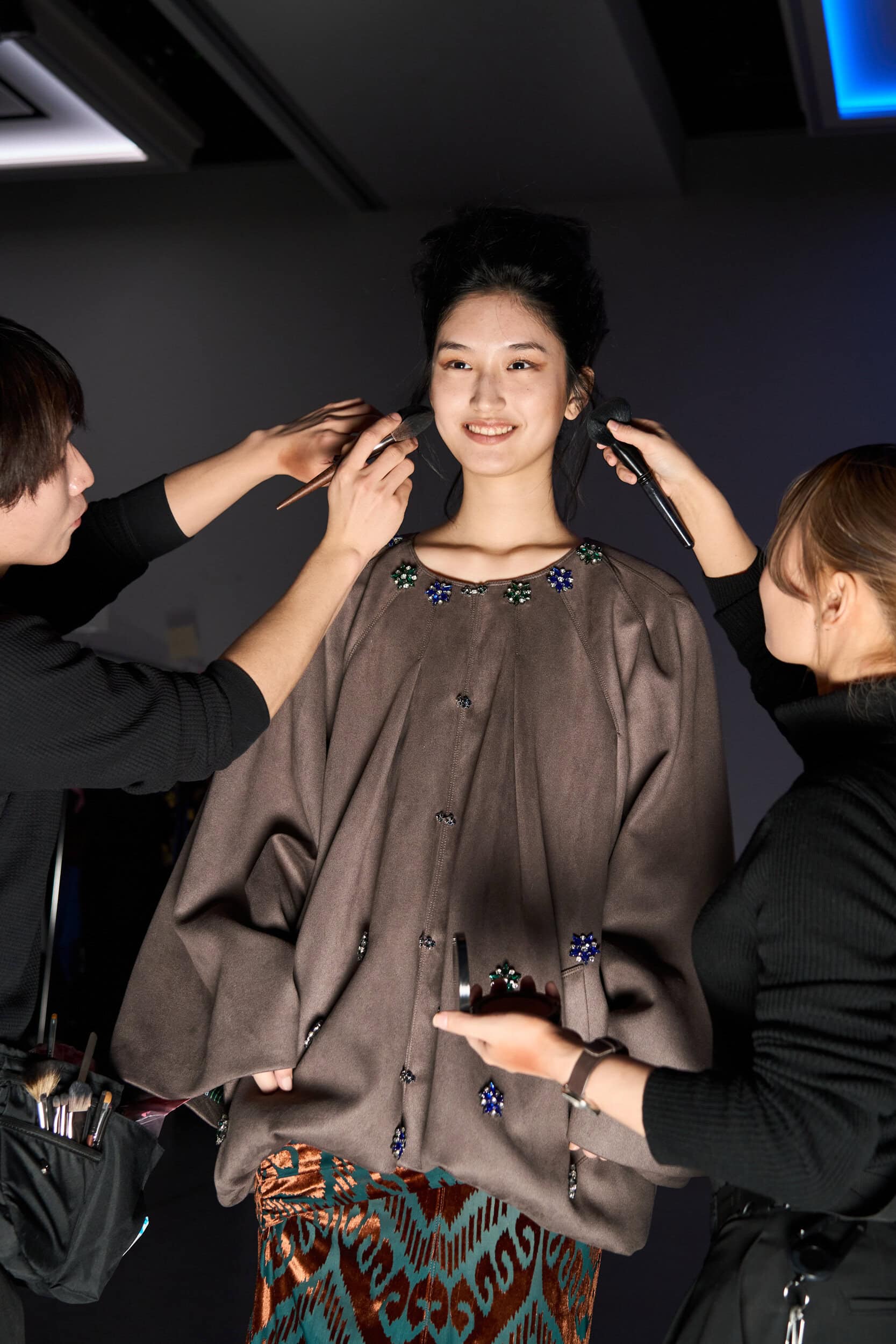 Juzui Fall 2025 Fashion Show Backstage | The Impression