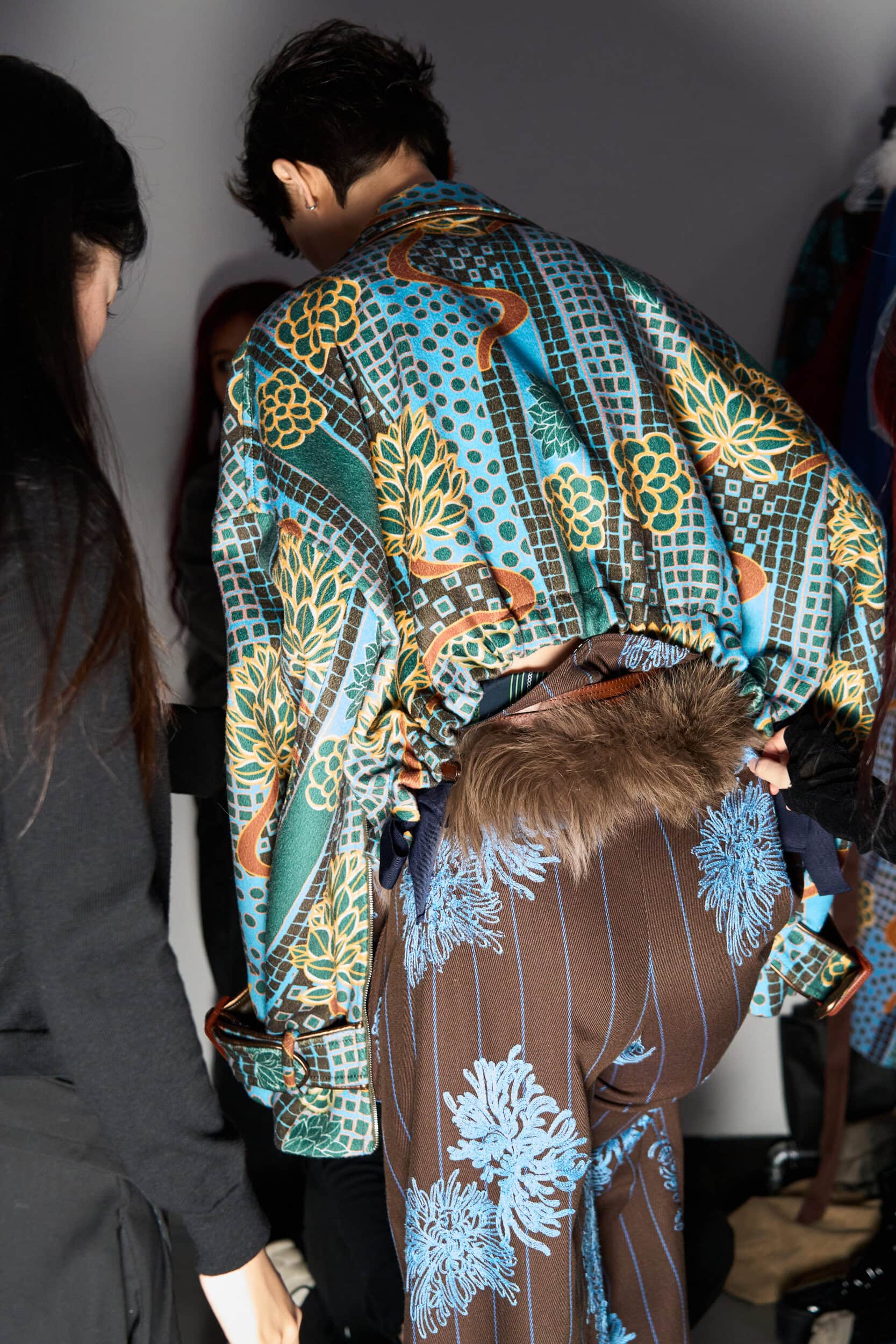 Juzui Fall 2025 Fashion Show Backstage | The Impression